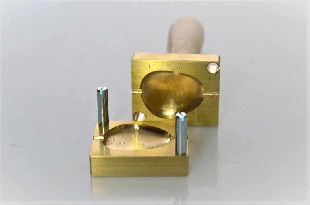 Tuffnell Glass,Glass Beadmaking Kits, Tools,Flameworking,Kilns